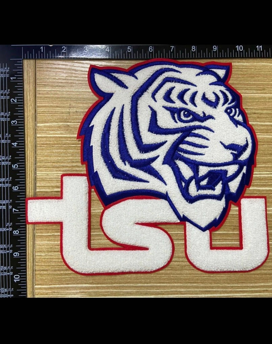 L013 - TSU LOGO LARGE – 4Klub by W.E. Lusain